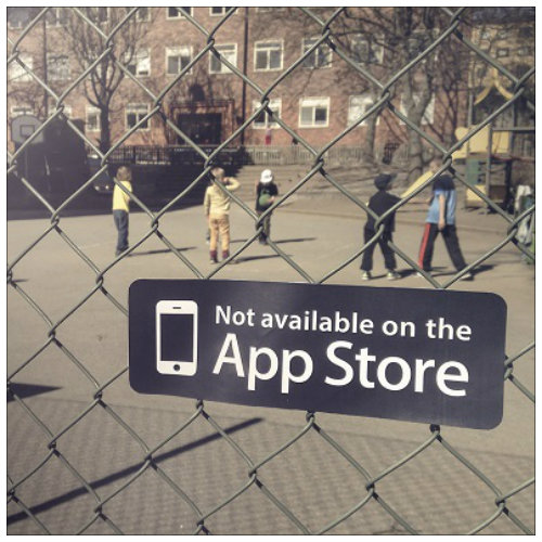 Gerçek Hayatı Hatırlatan Bir Etiket: "Not On App Store" [Uygulaması ...