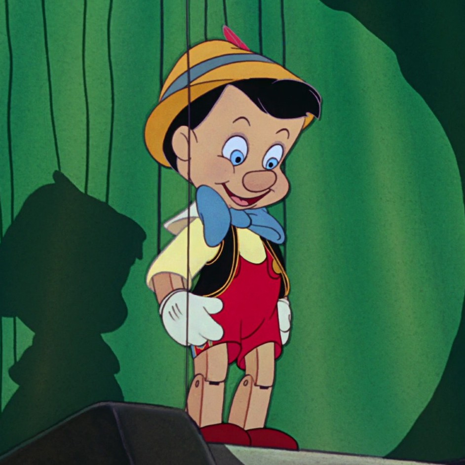 Birinin Bunu Yapması Gerekiyordu - Avengers: Age of Pinokyo Fragmanı ...